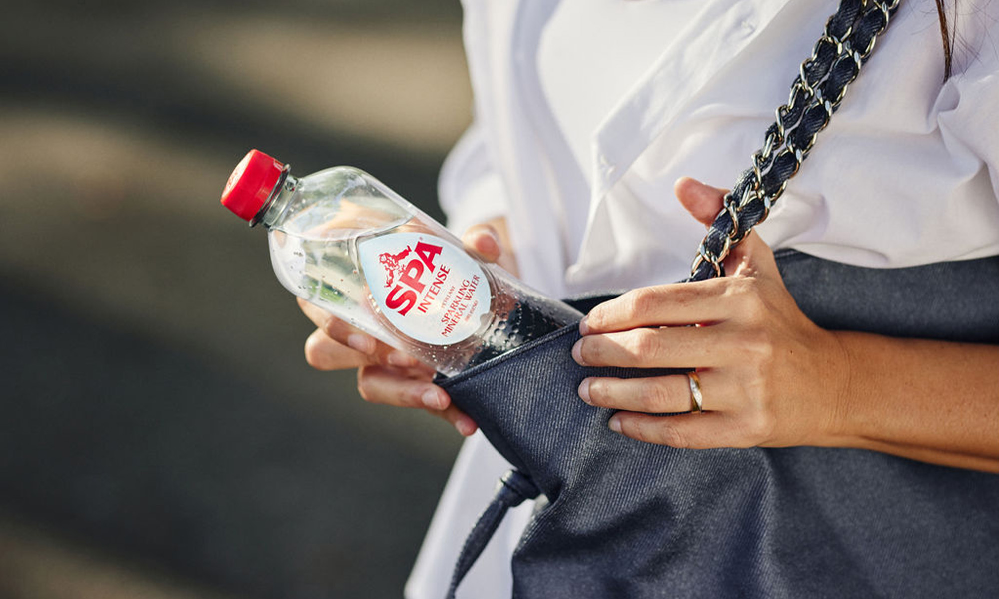 Zijn alle bruiswaters natuurlijk bruisend? – Spa.be